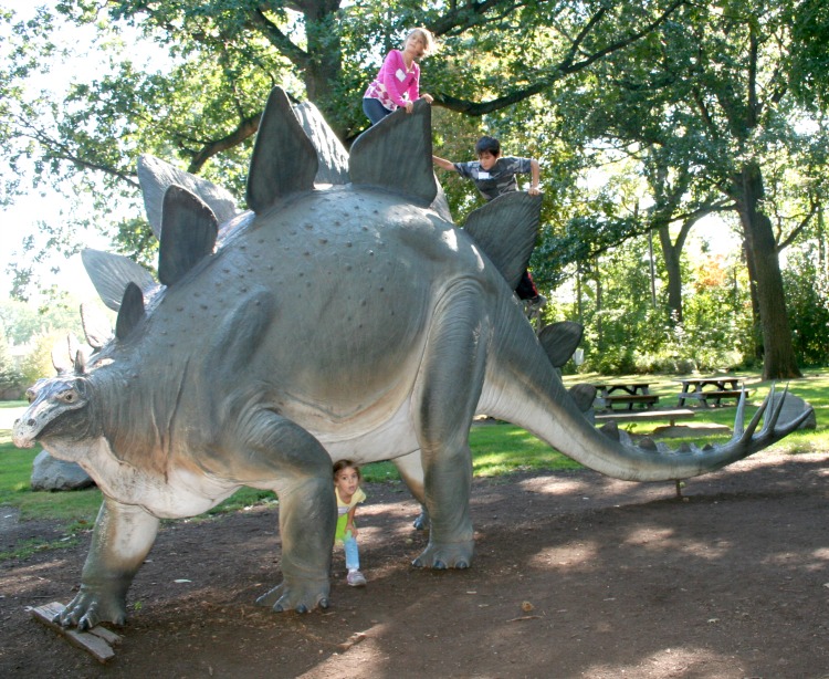 Discovering Dinosaurs for All Ages - The Happy Housewife™ :: Home Schooling